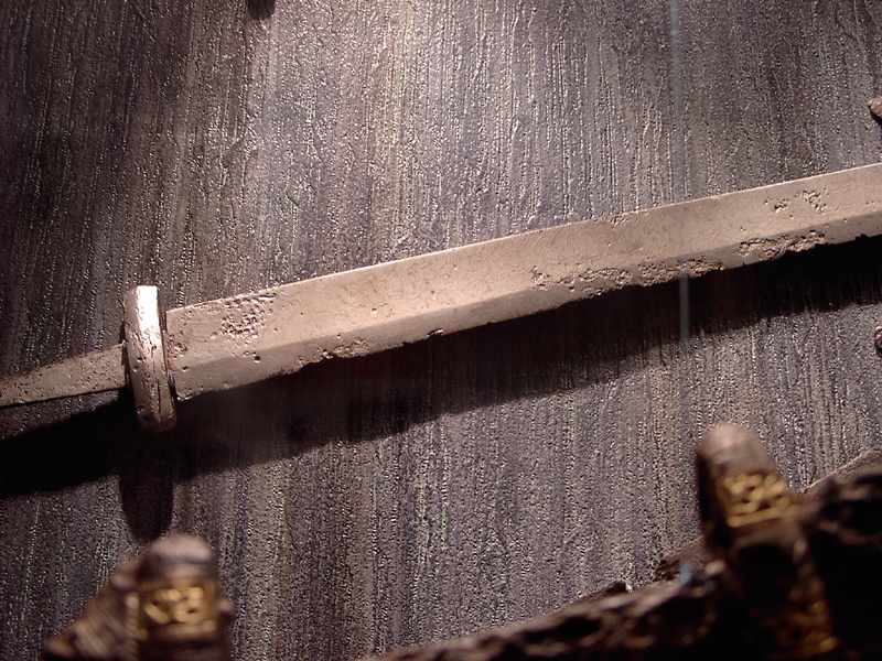fuller in single edge Viking sword - Design and Critique - Bladesmith's ...